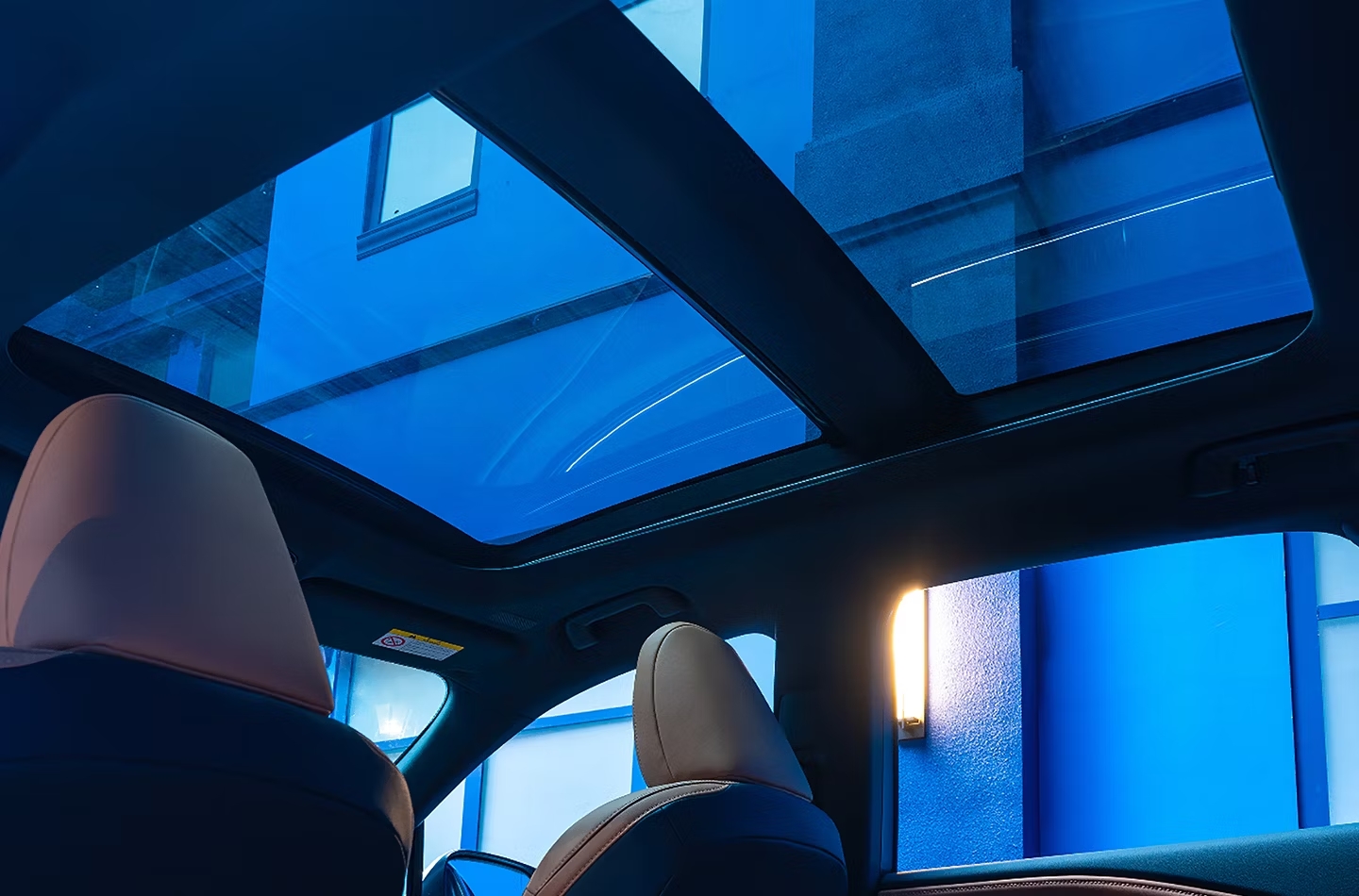 2025 Lexus RX Interior: Unveil New Luxury Features | Longo Lexus